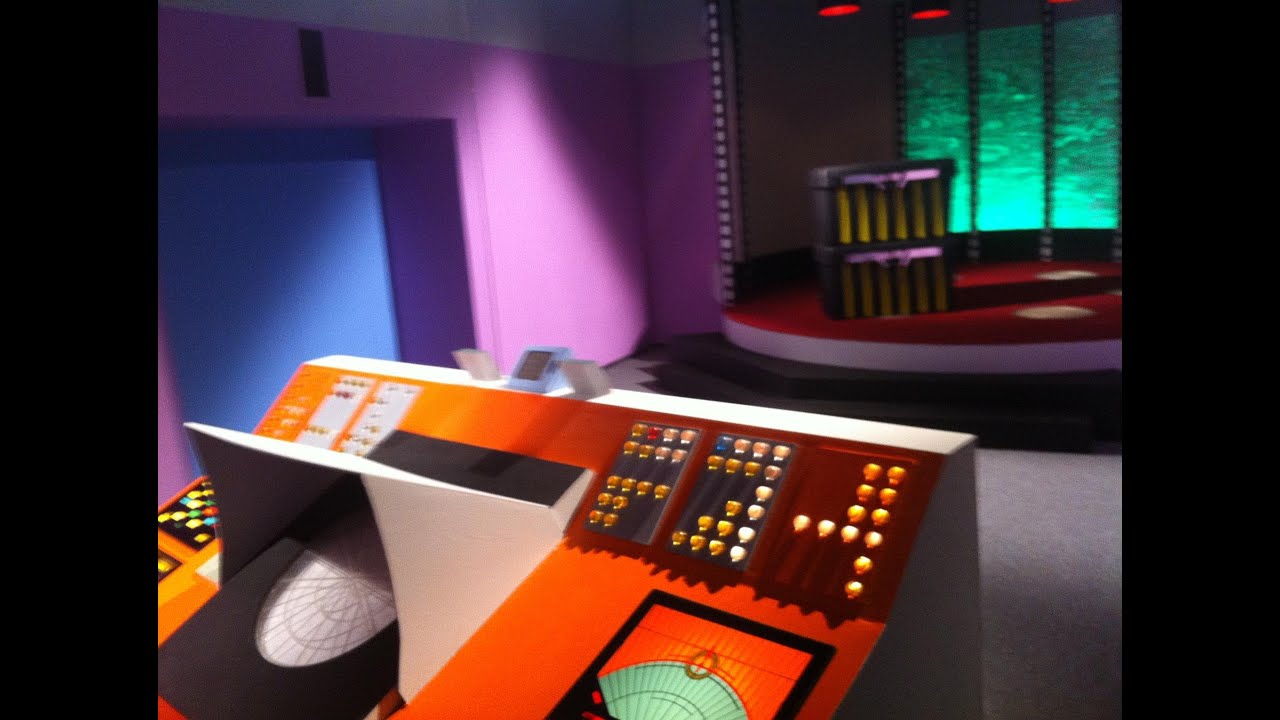 Building a Starship: The Transporter Room - YouTube