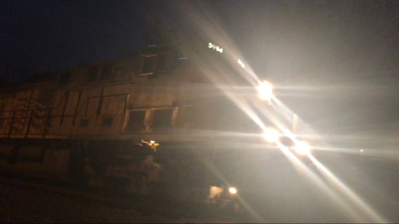 UP 5994 Leads a northbound Manifest with a Norfolk Southern Alvin, Texas - YouTube