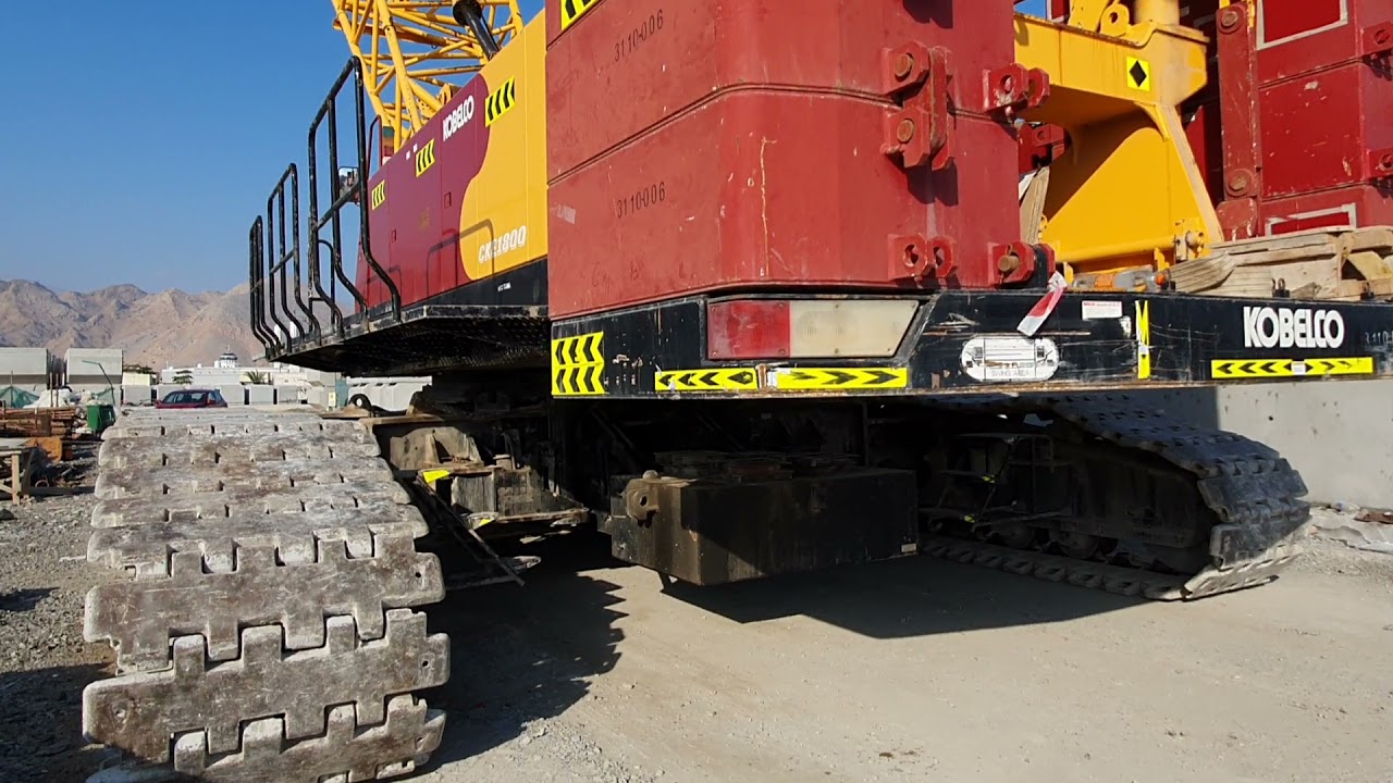 Production of Quay Wall Blocks - Concrete Pouring Operation - YouTube