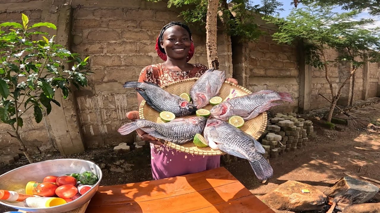 Deep Frying And Preparing appetizing Fish Stew😋 With Green Veggies and ...