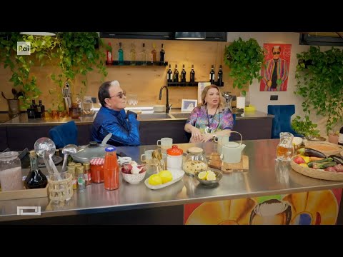 Ilona Staller e Serena Grandi - Cibo e amore - Mi casa es tu casa - 30/12/2022