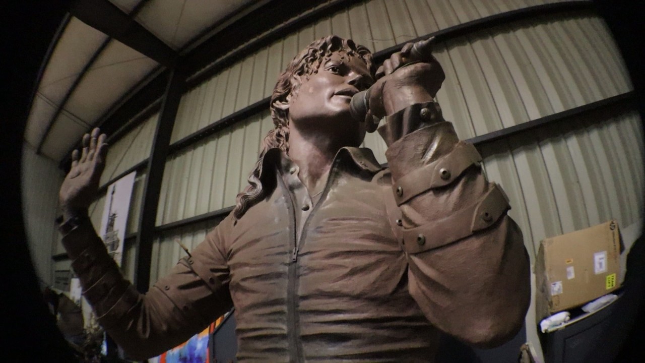 I Went To Michael Jackson's Secret Hangar - YouTube