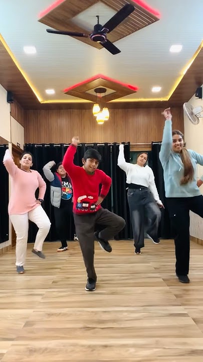 Case || Bhangra || United creations dance & fitness academy - YouTube