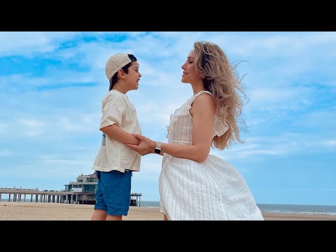 Koja berim - Katy & Ryan - AIDA Cruise كجابريم با كتى و رايان - با كشتى تفريحى