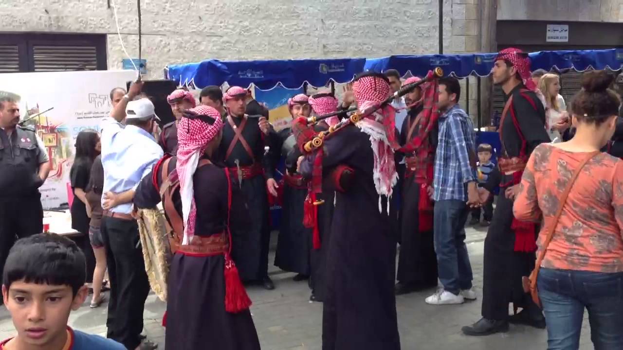 Jordanian Dance - YouTube