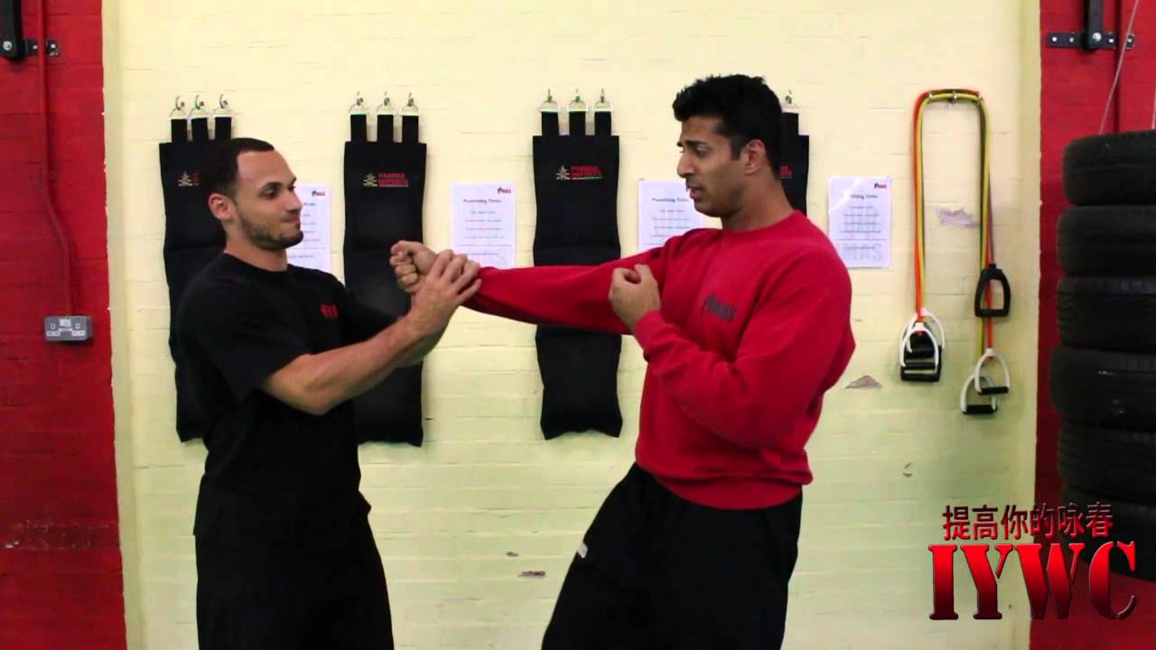 Improve Your Wing Chun - Chain Punch - YouTube