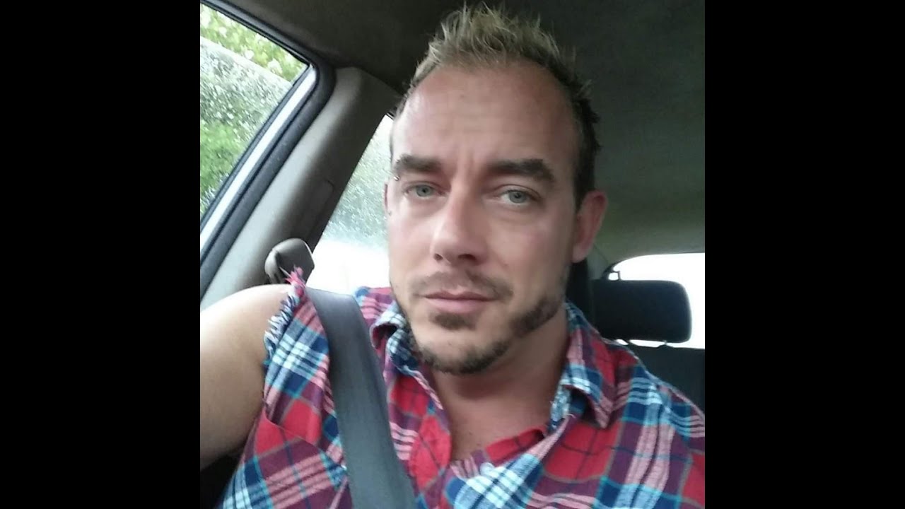 Levi Hart - Borderline Crazy - Official Lyric Video - YouTube