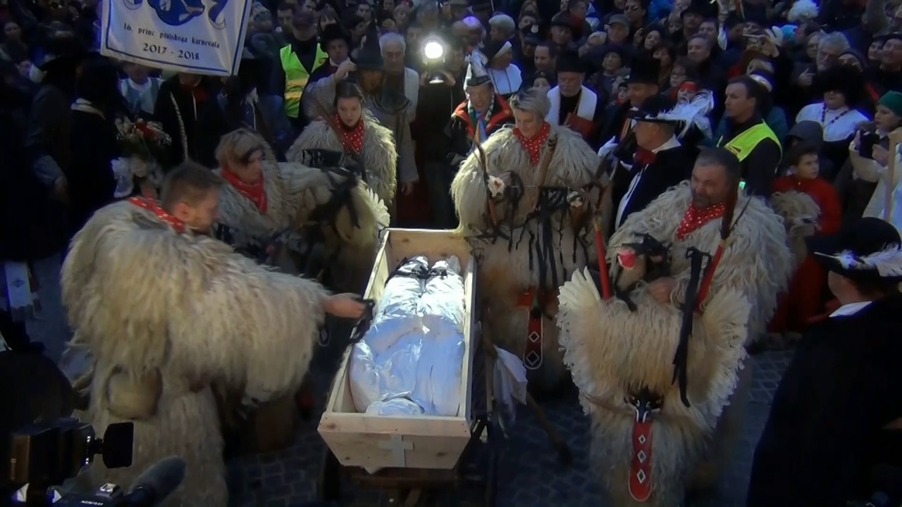 Ptuj - Kurentovanje 2017 - Pokop in sežig Pusta 28 02 2017 2 del - YouTube