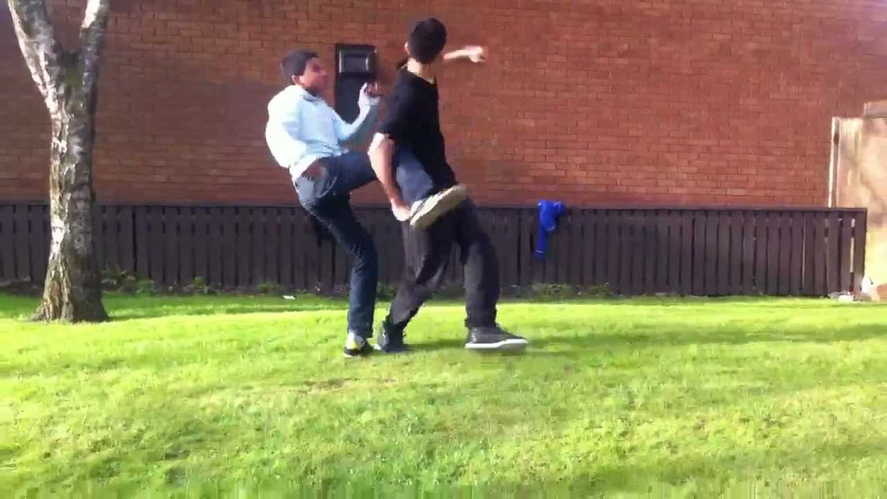 EPIC MUAY THAI KNOCKOUT!!! Spinning Elbow Strike - YouTube