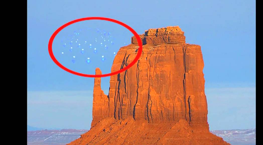 ALIEN LIGHTS AT MONUMENT VALLEY! OCTOBER 2012 ALIEND EVIDENCE? 1080p HD ...