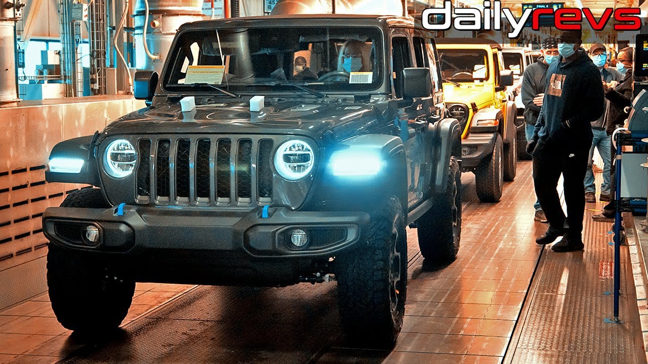 All New Jeep Wrangler 4xe PHEV | Manufacturing | Jeep's Toledo Assembly ...