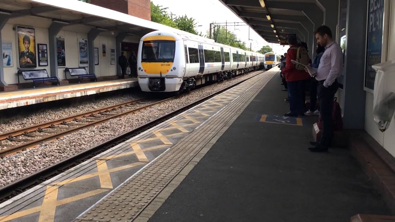 c2c train arriving at Basildon - YouTube