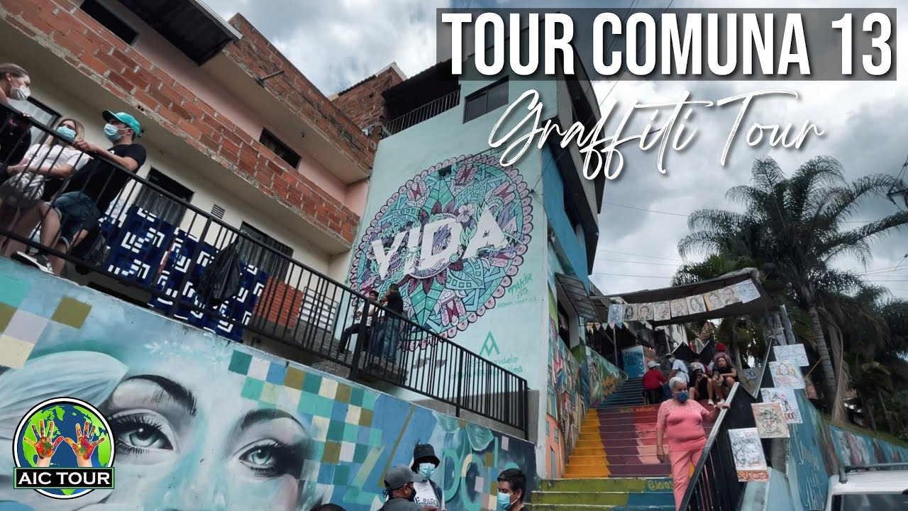 Graffiti Tour Comuna 13 Aic Tour - YouTube