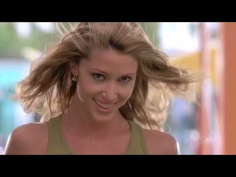 Shannon Elizabeth best slow-motion entering diner Jay and Silent Bob Strike Back