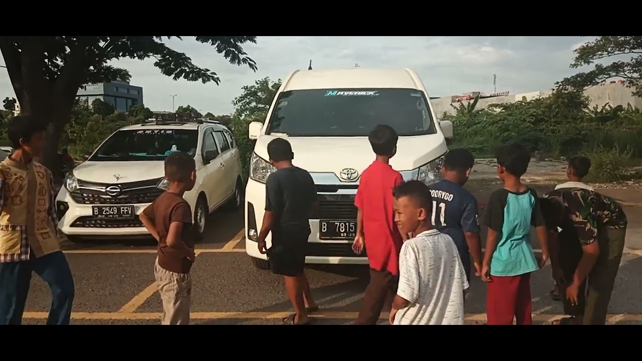BEKASI TIMUR BLUE PLAZA MOBIL BASURI - YouTube