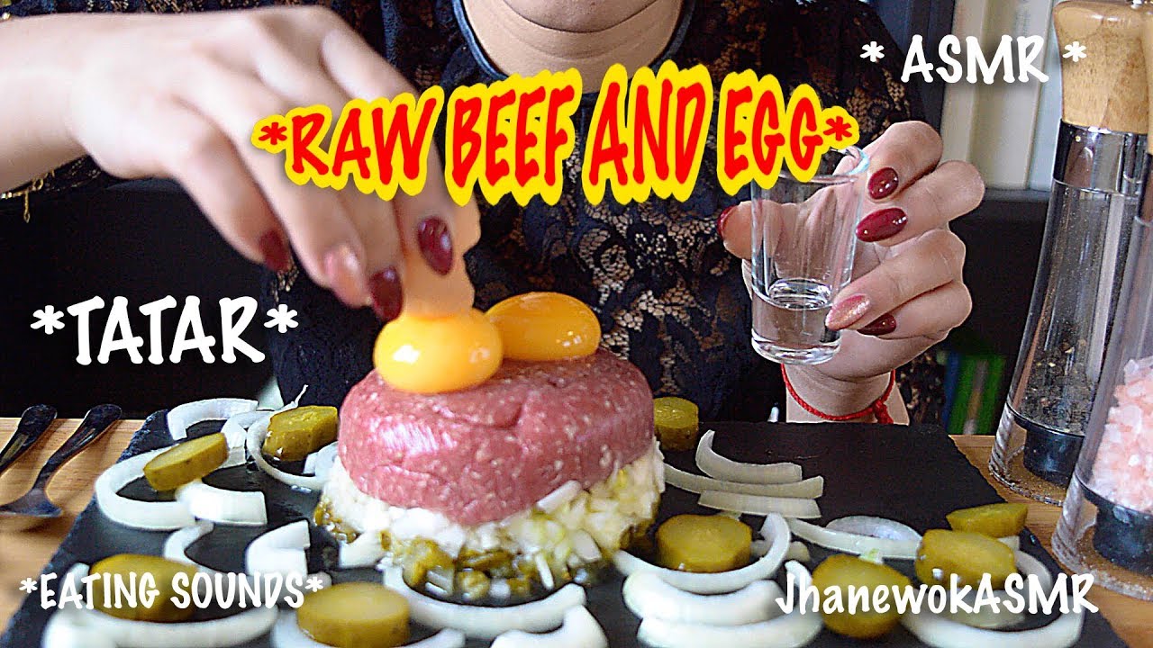 *FILIPINA EAT RAW BEEF (tatar) and RAW EGG YOLK* ASMR (eating sounds ...
