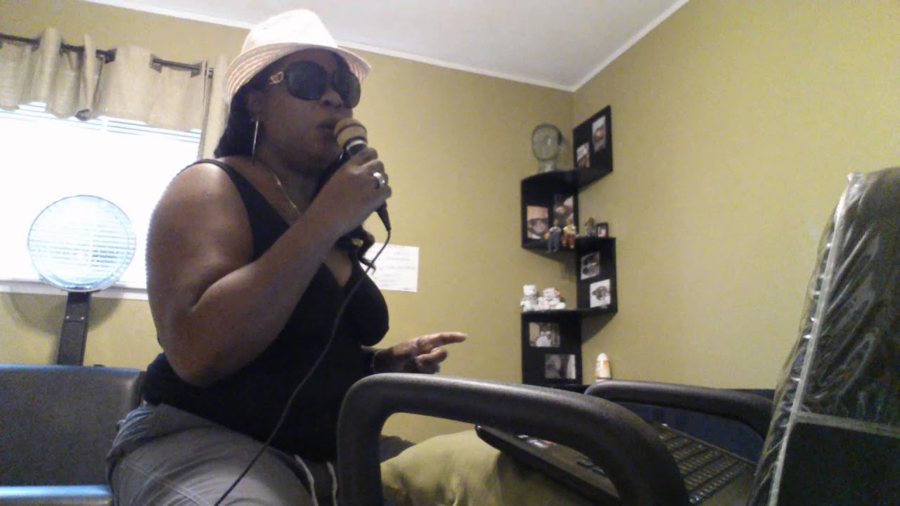 BEE BEE & CEE CEE WINANS, CLOSE TO YOU - YouTube