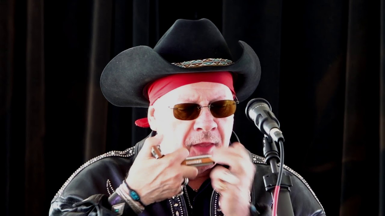 Steve McGaha Aint Misbehavin at the Mill with Freddie Vanderford - YouTube