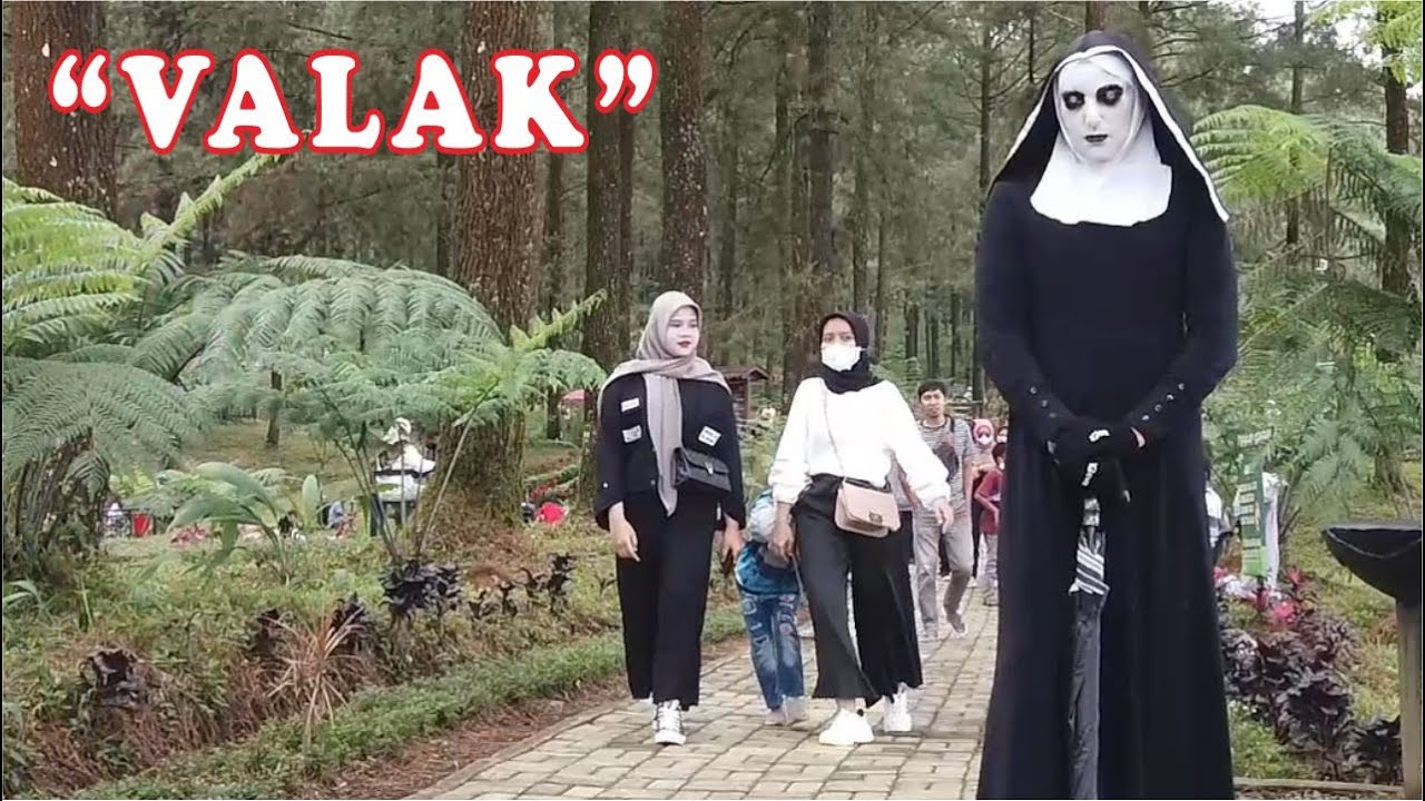 Prank Hantu Valak..!! The Nun Prank - YouTube