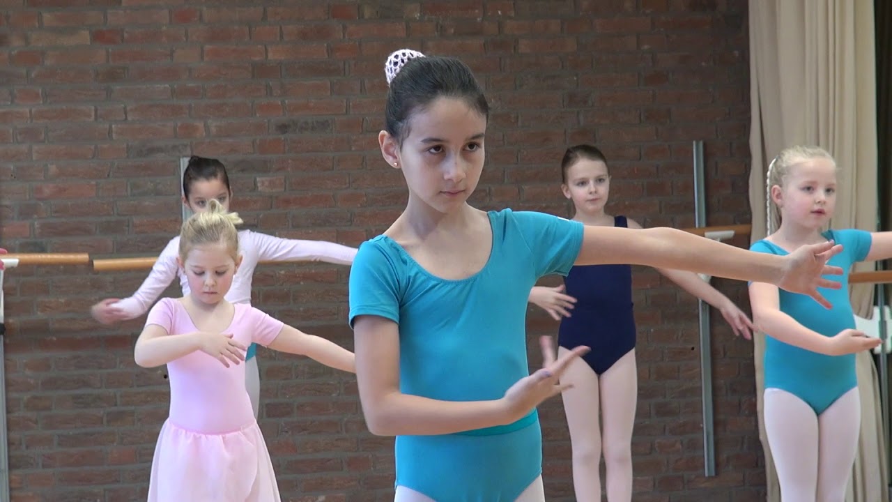 Open day - Het Ballet Centrum - Annette - YouTube