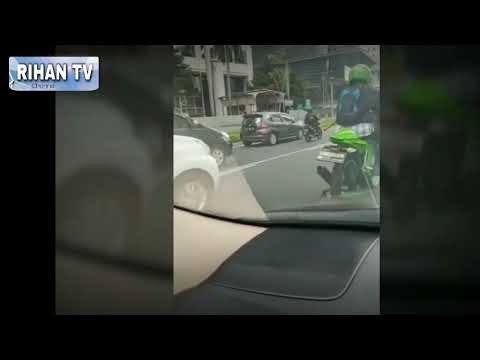 Wanita Ini Mampuh Datangkan Angin Dengan Goyangannya (2020)