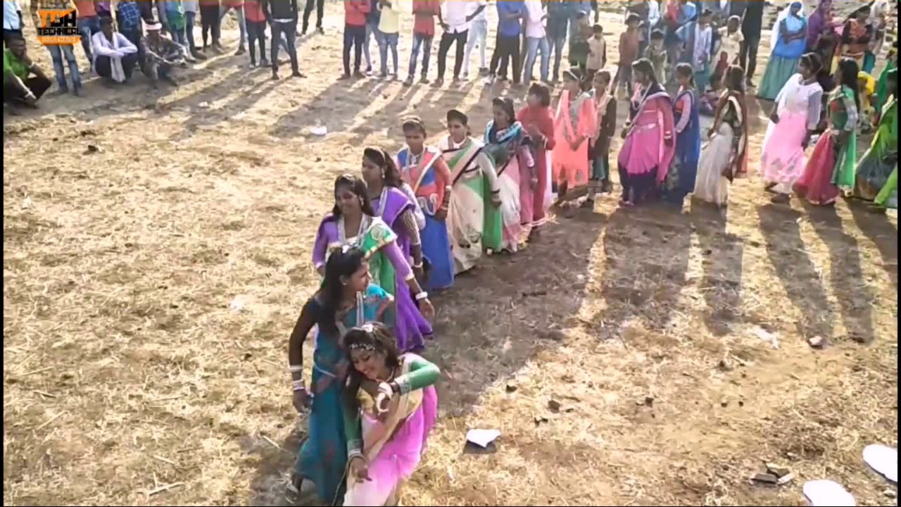 Bhamro I love you bole Arjun r meda new song - YouTube