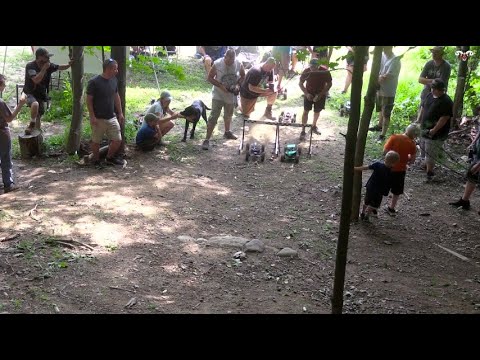 REMOTE CONTROL ROCK BOUNCER KNOCKOUT RACING IS AWESOME - YouTube
