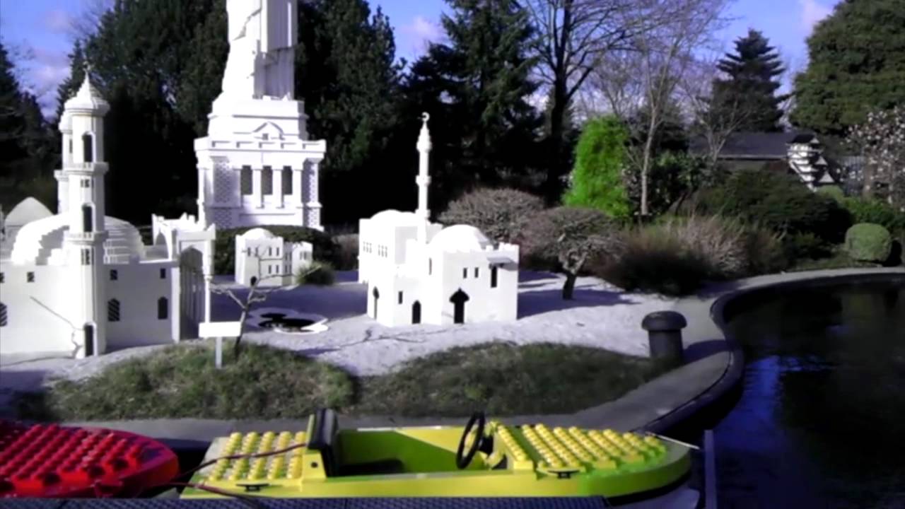 Lego Mosques in Denmark! - YouTube