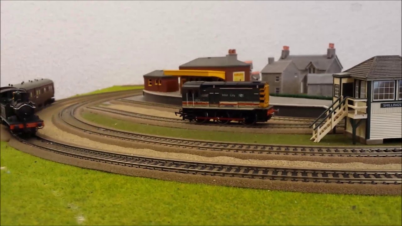 Airfix British Rail Autocoach set with 0-4-2T loco and coach A11012 ...