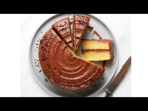 How to bake a cake! (Feat. Ashton) - YouTube