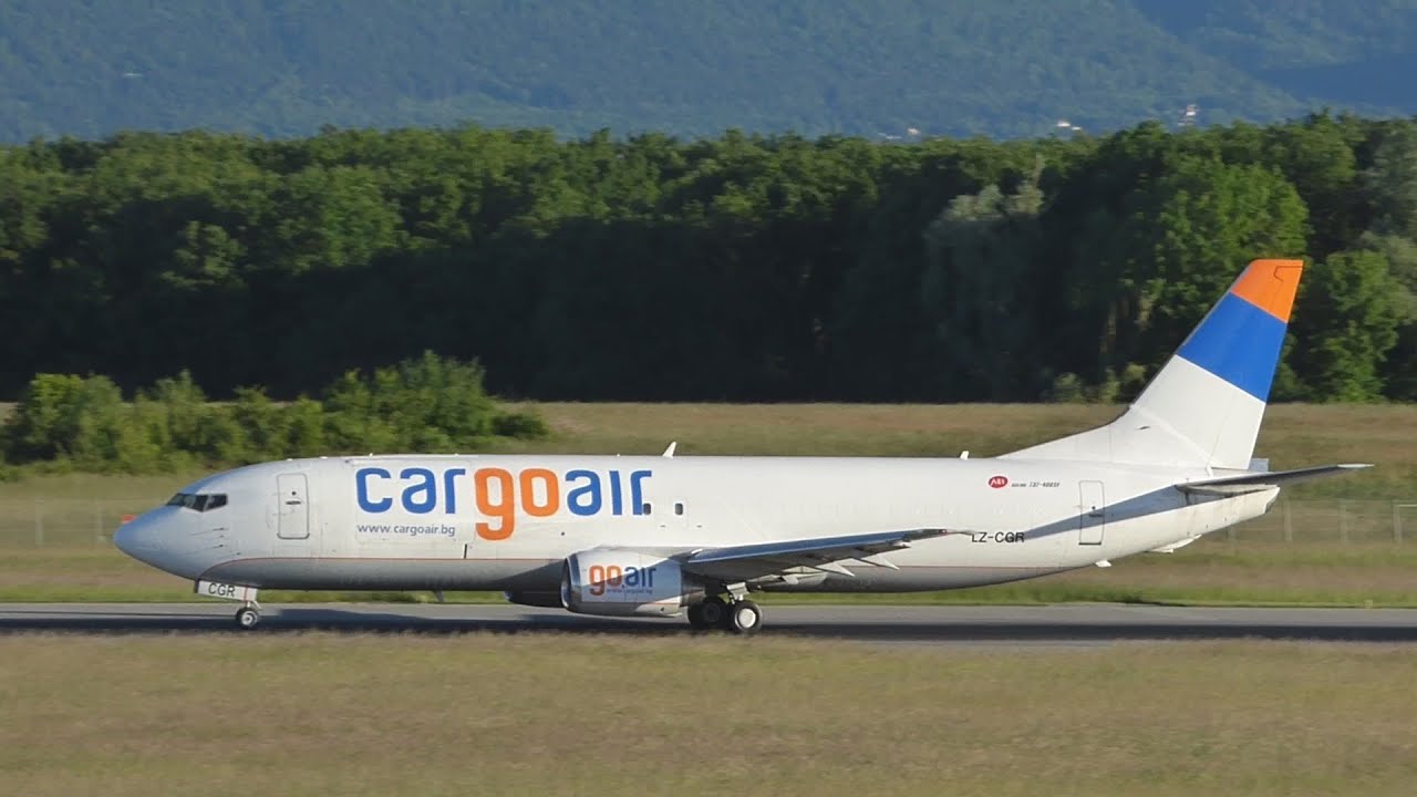 [FullHD] Cargo Air Boeing 737-400F landing, taxi and takeoff at Geneva ...