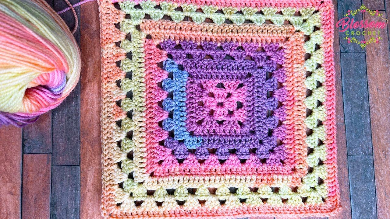 SIMPLE Twist On The Traditional Granny Square! Crochet pattern tutorial ...