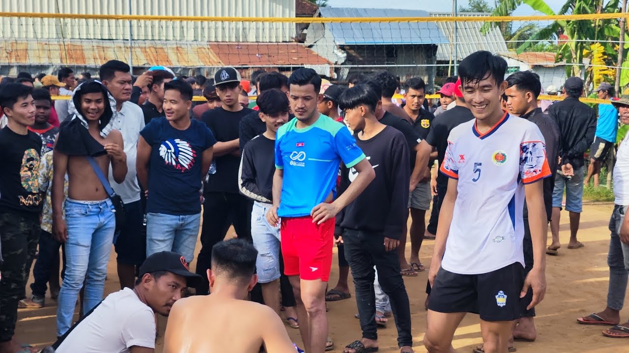 Super REACH, Vichet, HONG 3-4 ThoaKe KOU Kamponhmg Cham - YouTube