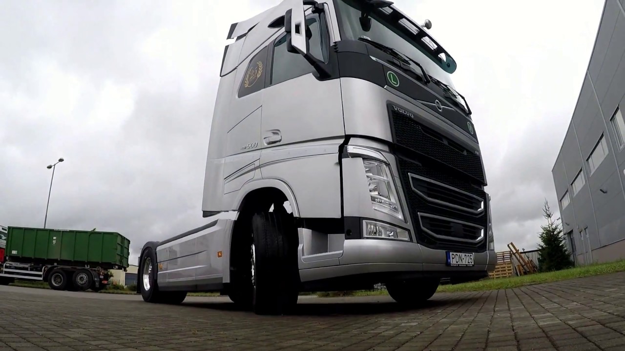 Volvo a hűséges munkáért - YouTube