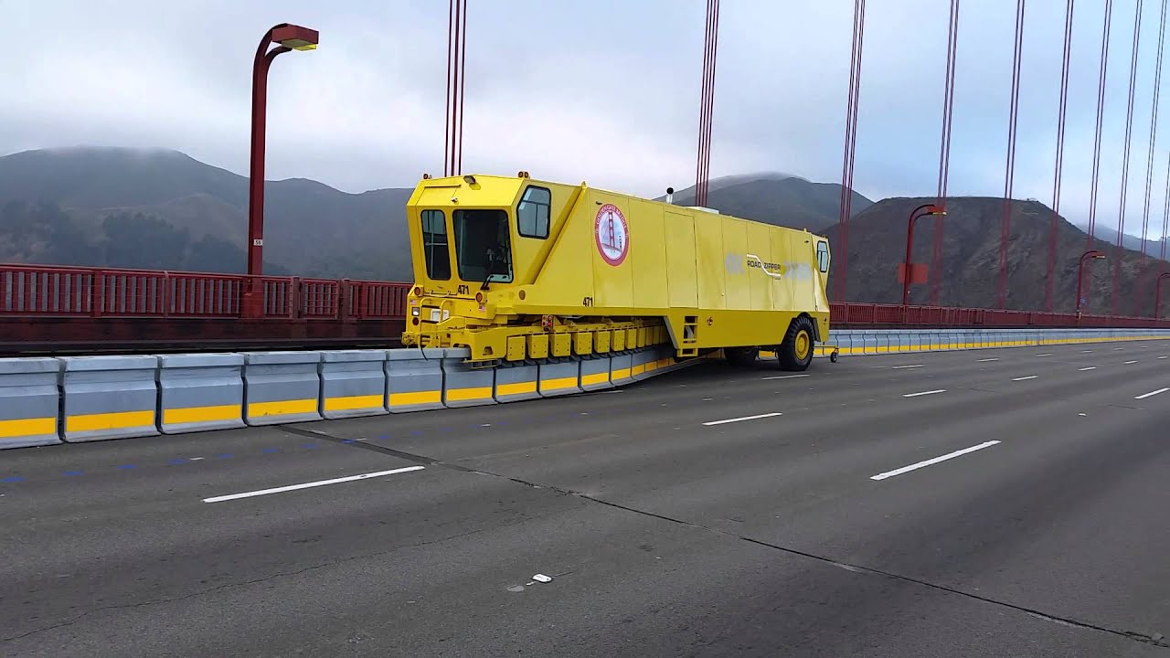 Golden Gate Bridge Barrier mover - YouTube