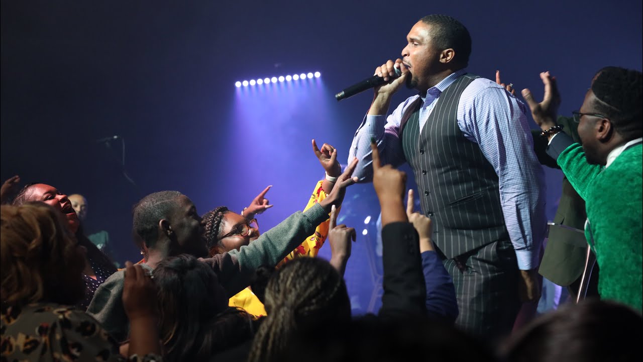 🤯 MUST WATCH Quartet Mic Toss With Antwuan Cooks! - YouTube