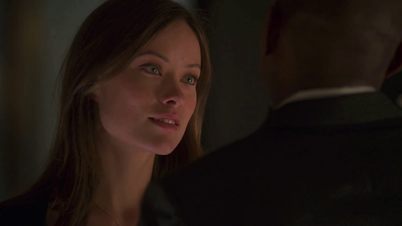 Interracial kiss - House 2 - YouTube