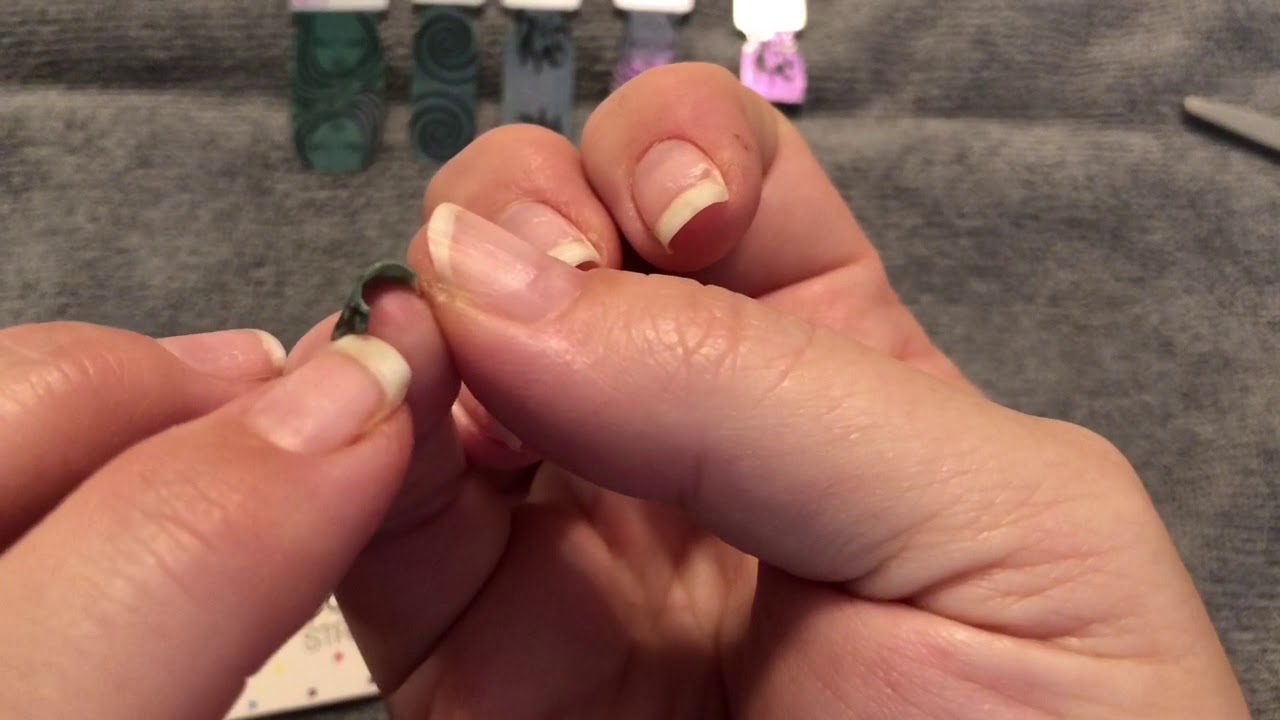 How To Apply color street nail Strips - YouTube