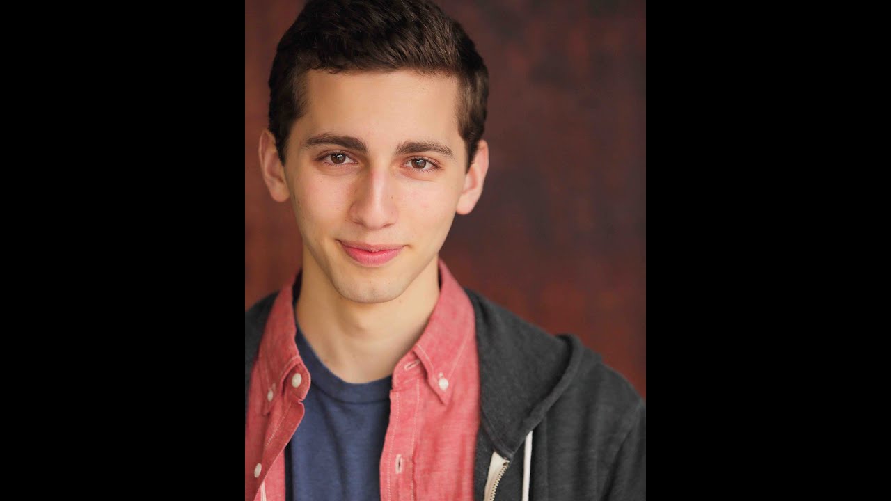 Daniel Rashid - VOICEOVER REEL - YouTube