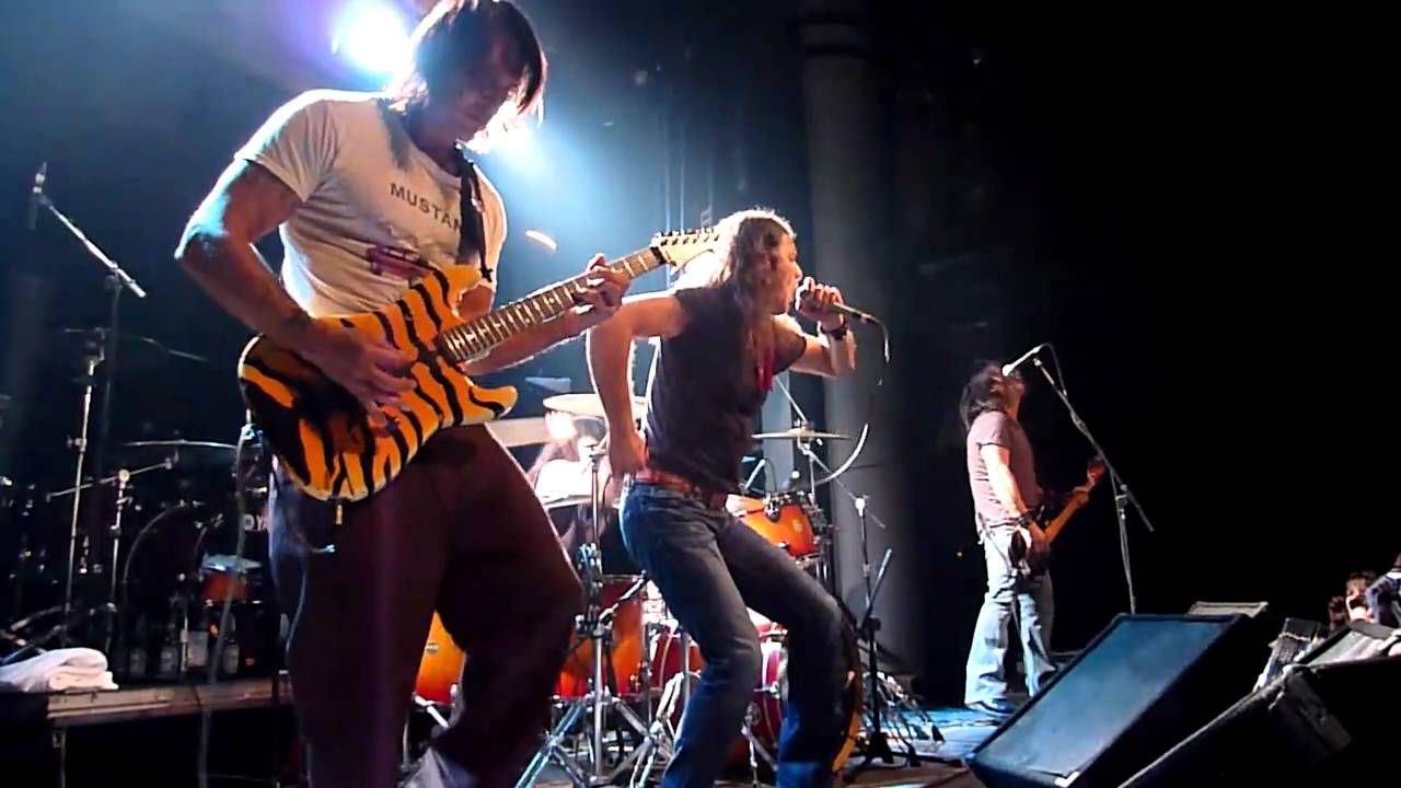 George Lynch - Hell Child - YouTube