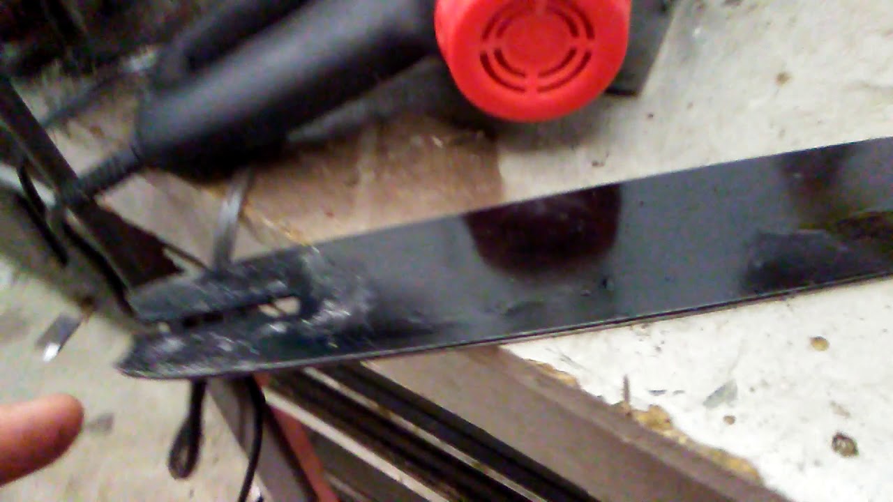 How To Paint A Chain Saw Bar! - YouTube