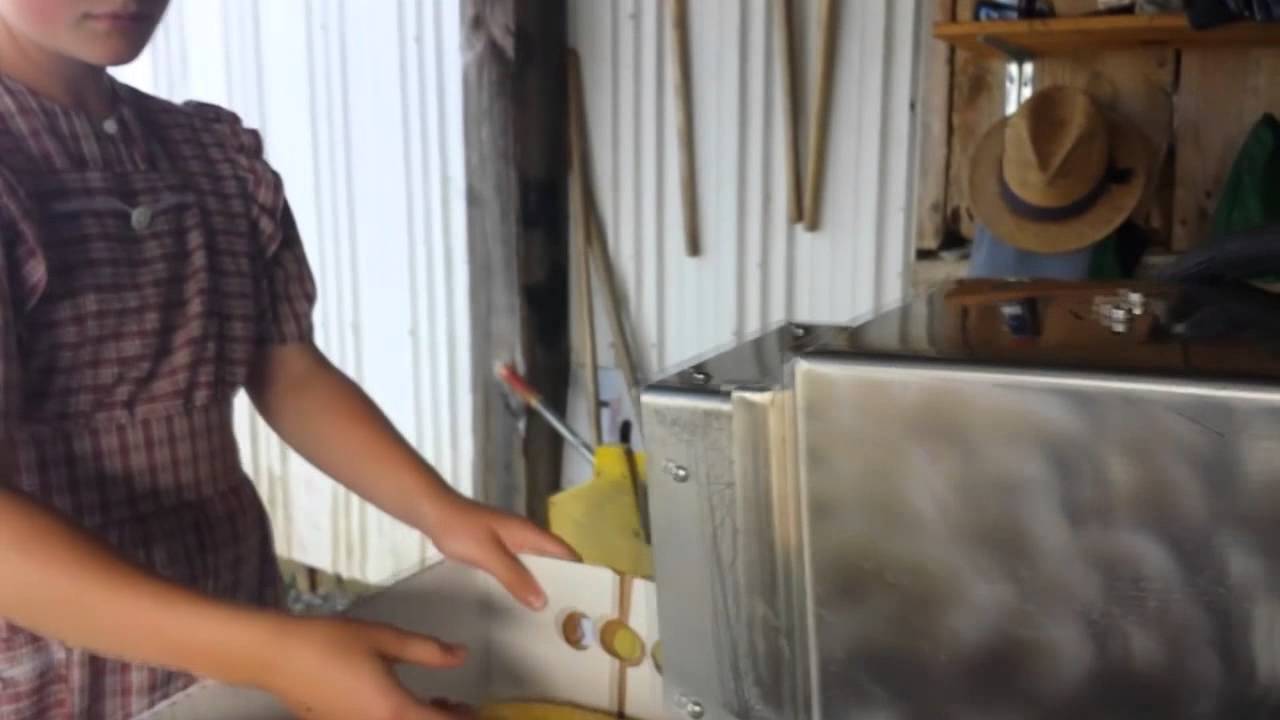 Corn De Silking Machine - YouTube