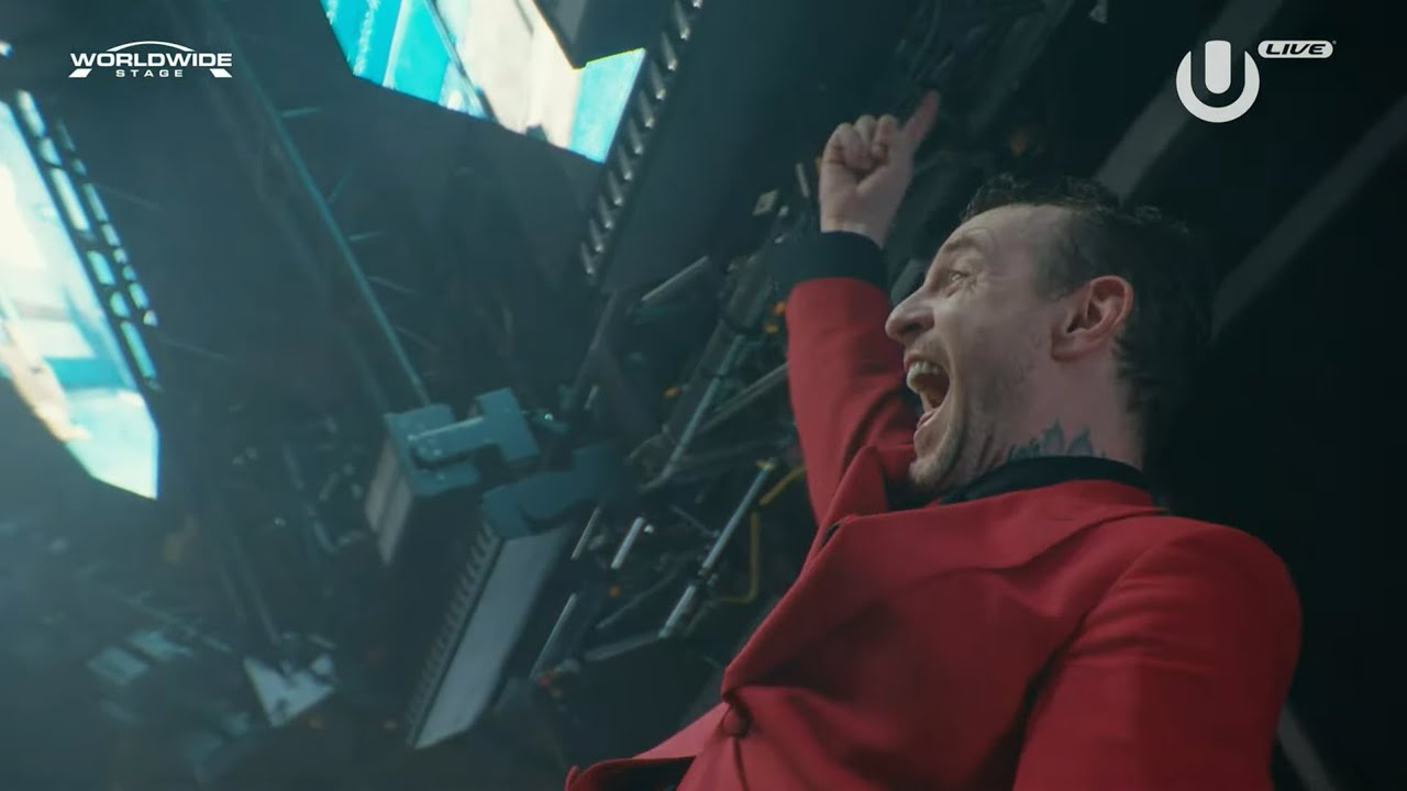 DEADMAU5 RETRO5PECTIVE LIVE @ ULTRA MUSIC FESTIVAL 2025 - YouTube