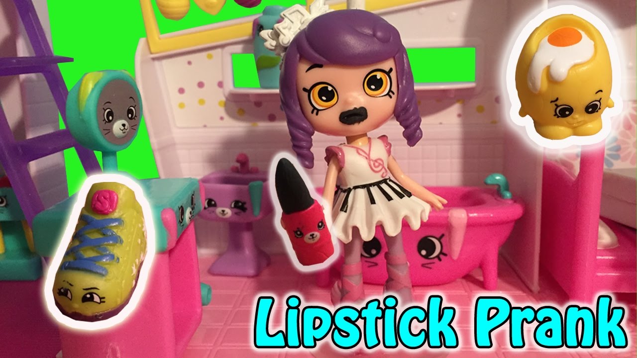 Lipstick Prank Who Ruined Lippy Lulu's Lipstick Melodine Has Black Lips ...