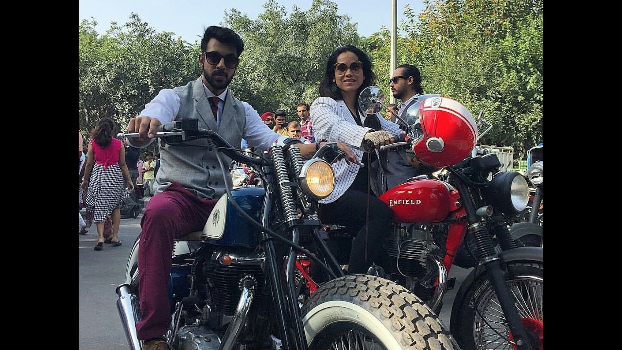 Girl Riding Bullet Bike | She is Really Good Rider - YouTube