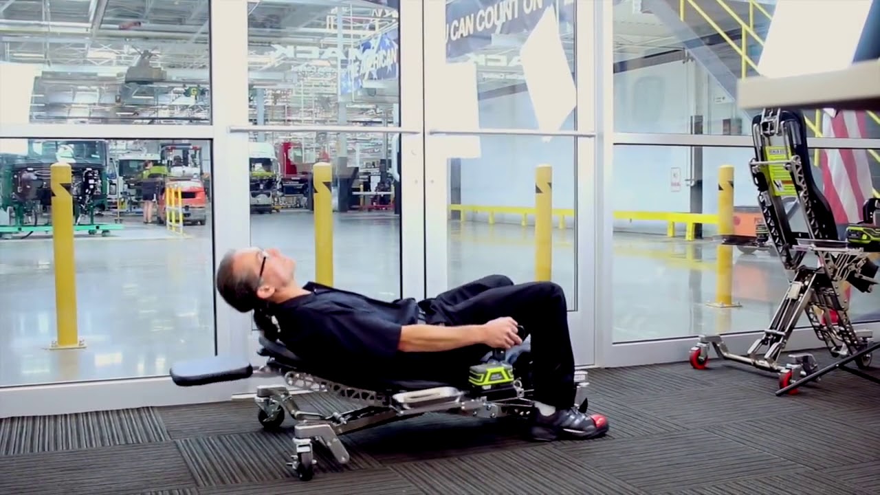 MOST POWERFUL HUMAN HOIST POWER SHOP CHAIR - YouTube