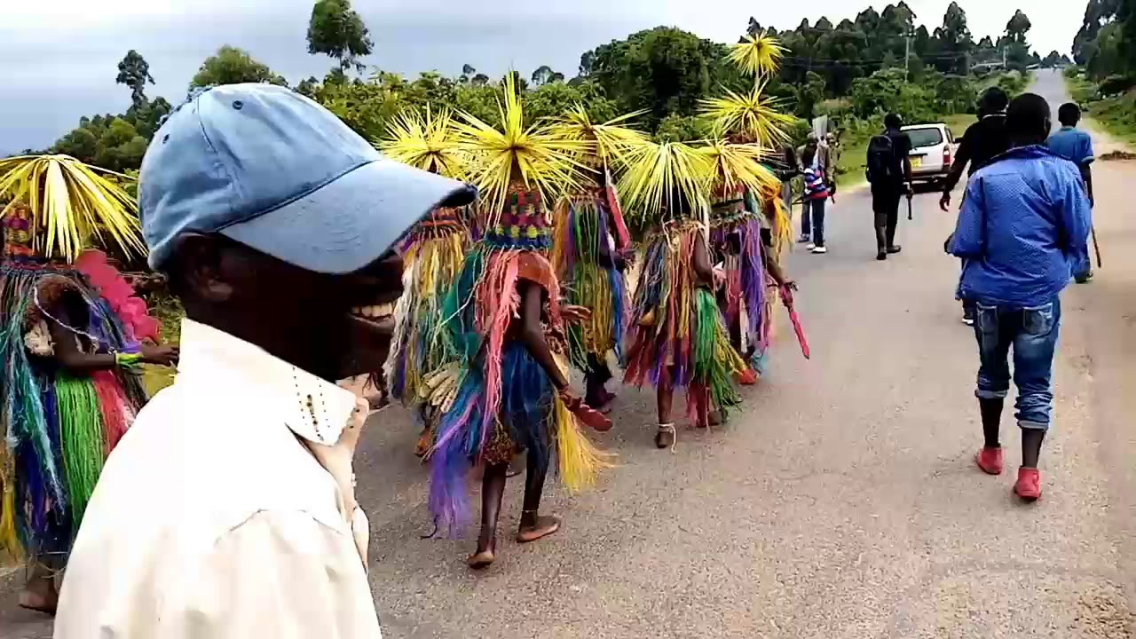 Tiriki vukhulu dance - YouTube