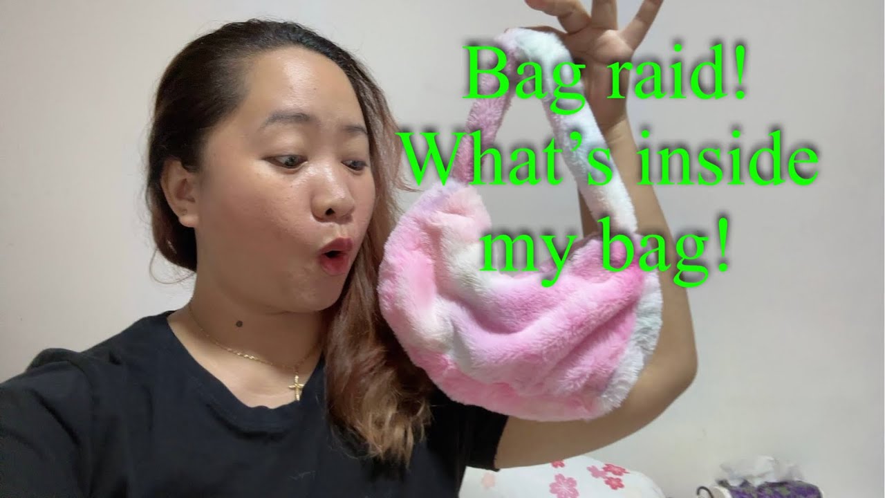 Bag raid! Whats inside my bag? - YouTube