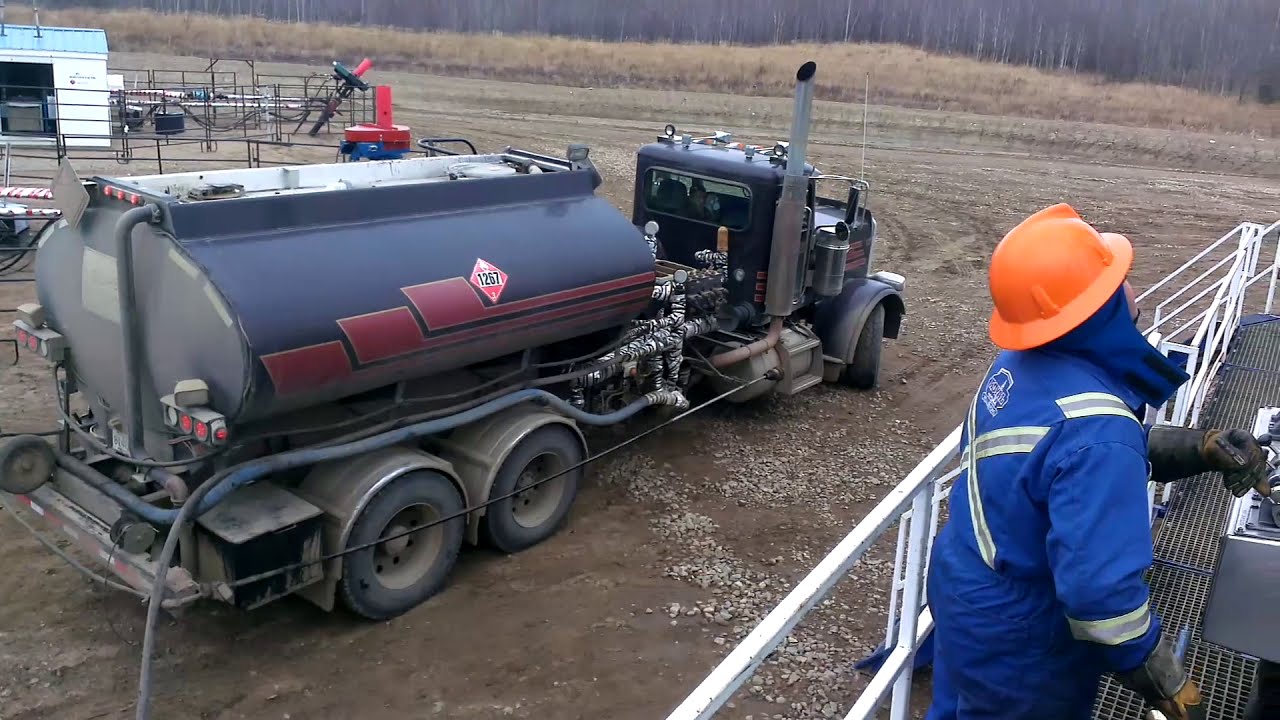 Service rig in Canada. Канада, капремонт, укр. бригада. - YouTube