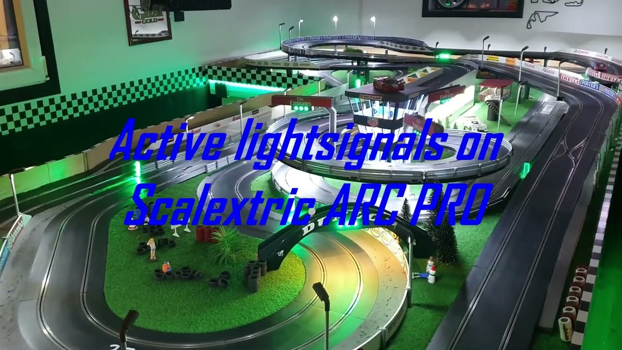 Scalextric ARC Pro -Yellow flag 2.0 with Magic app - YouTube